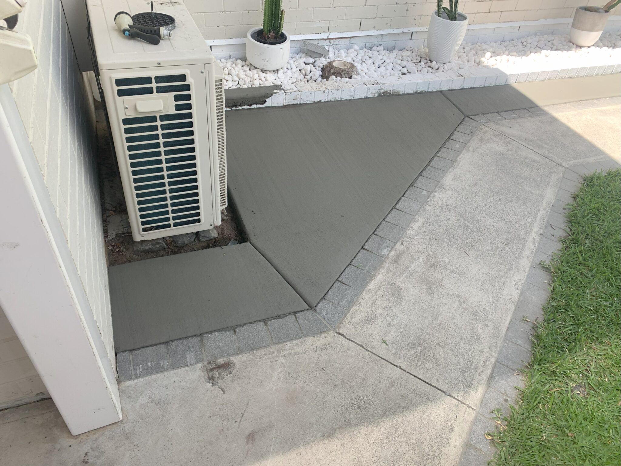 Best Concrete Slabs Gold Coast from $1200 | Hardcrete